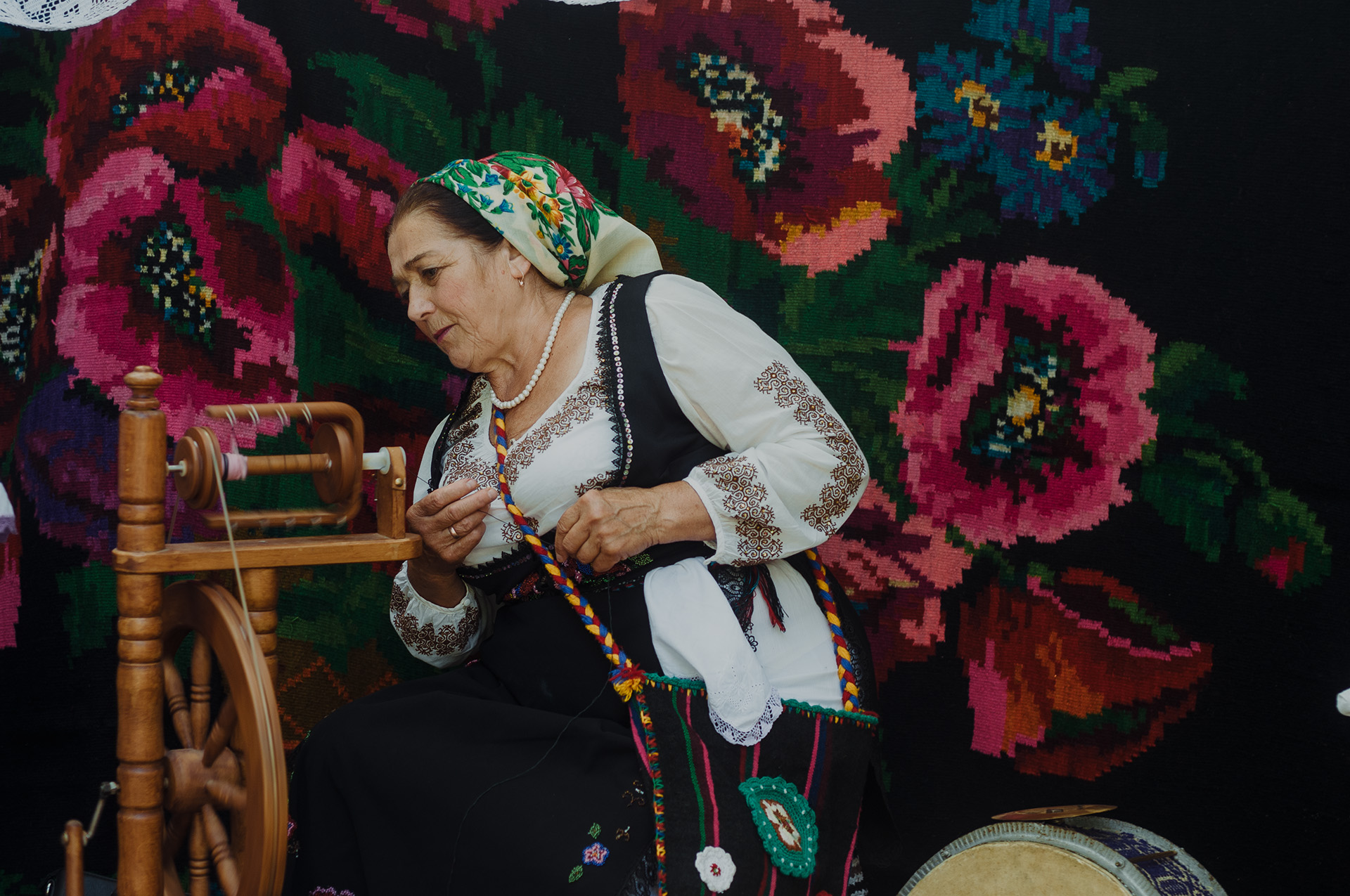 Gaidari: Carpet Festival - GagauziaDialogue